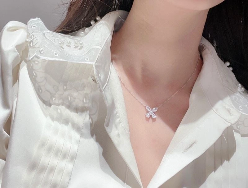 Top mirror Graff Necklaces
