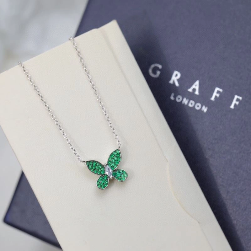 Indistinguishable Graff Necklaces