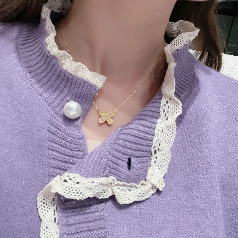 Accurate model Graff Necklaces