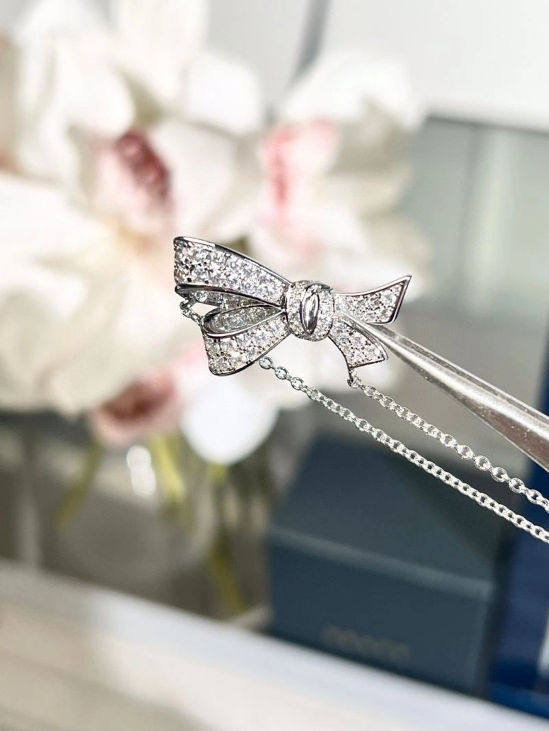 High accuracy Graff Necklaces