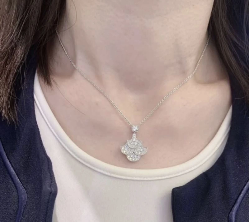 Inexpensive Graff Necklaces