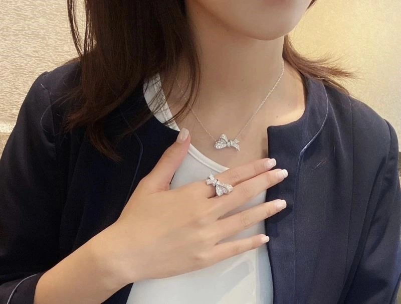 Precise copy Graff Necklaces