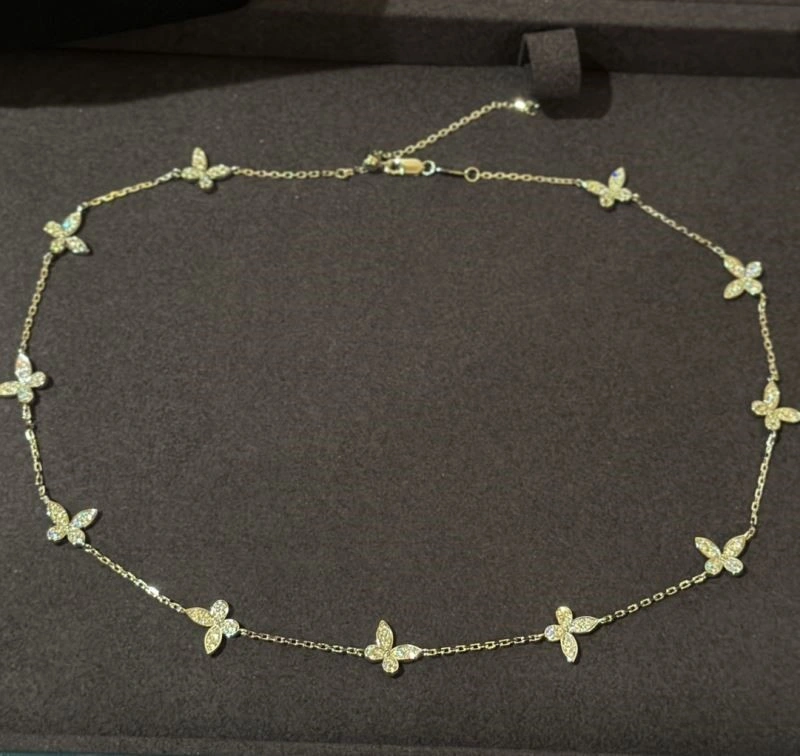 Top match Graff Necklaces