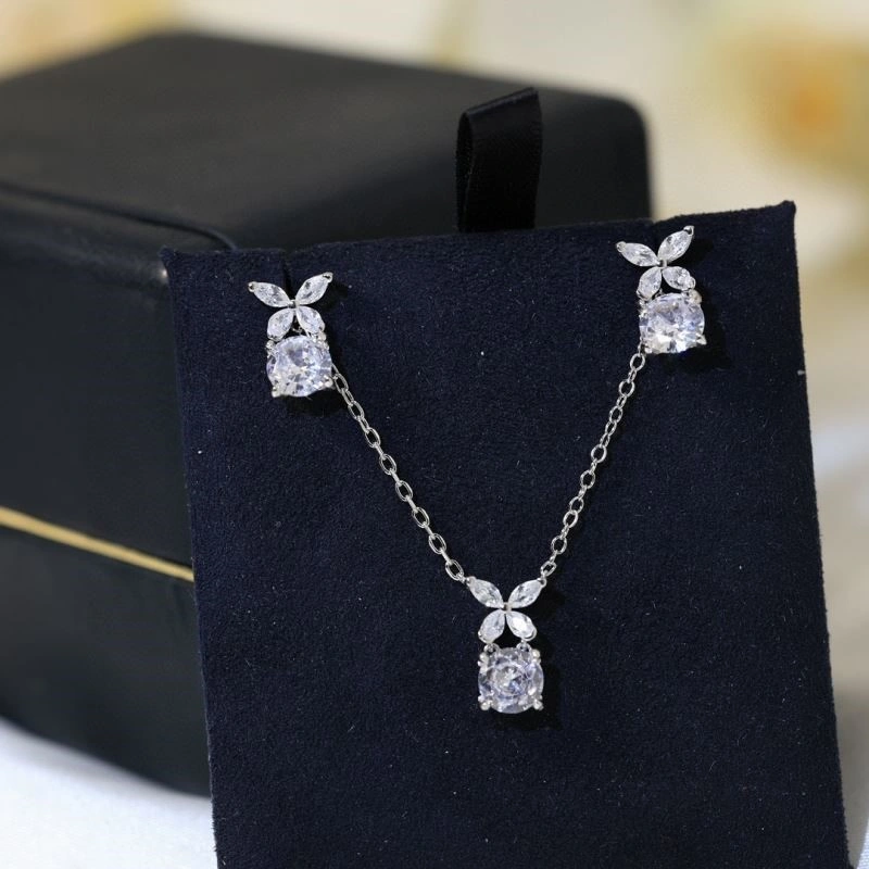 Official Graff Necklaces