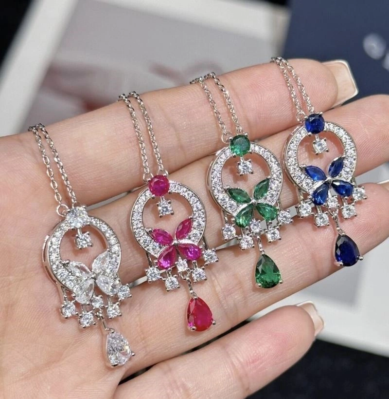 Cut-rate Graff Necklaces