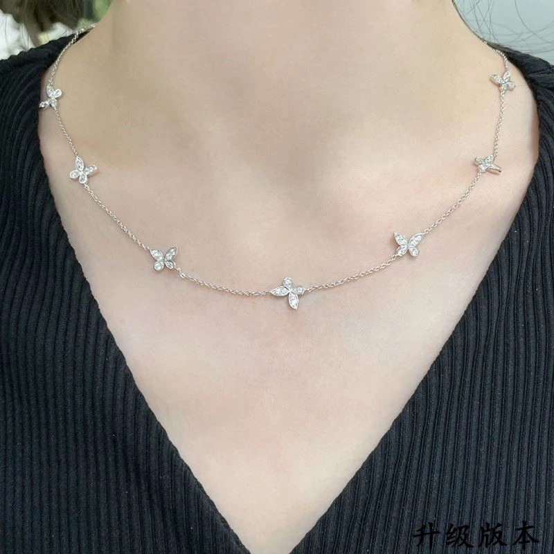 Cut-rate Graff Necklaces