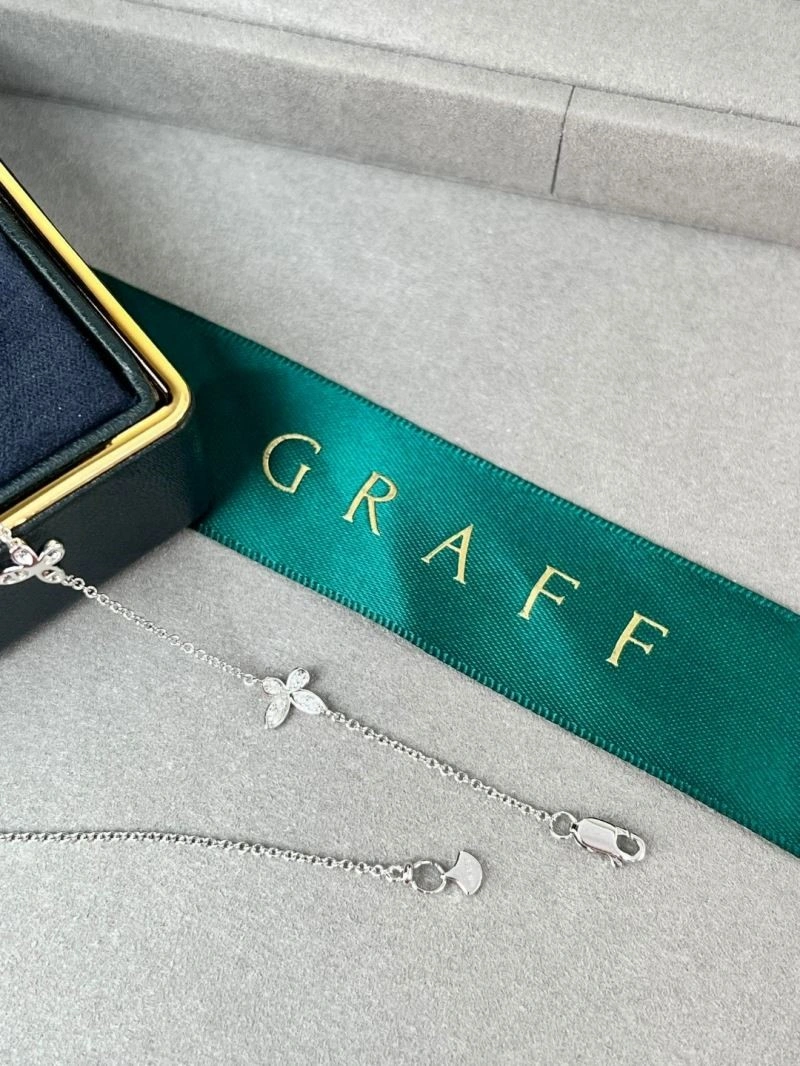 Accurate model Graff Necklaces