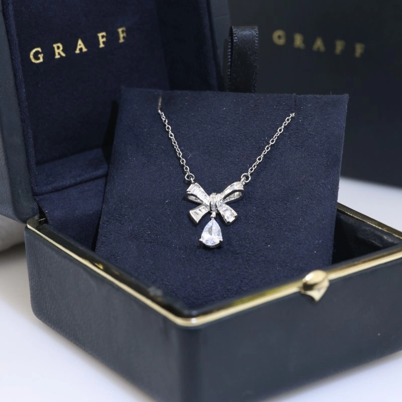 Top match Graff Necklaces