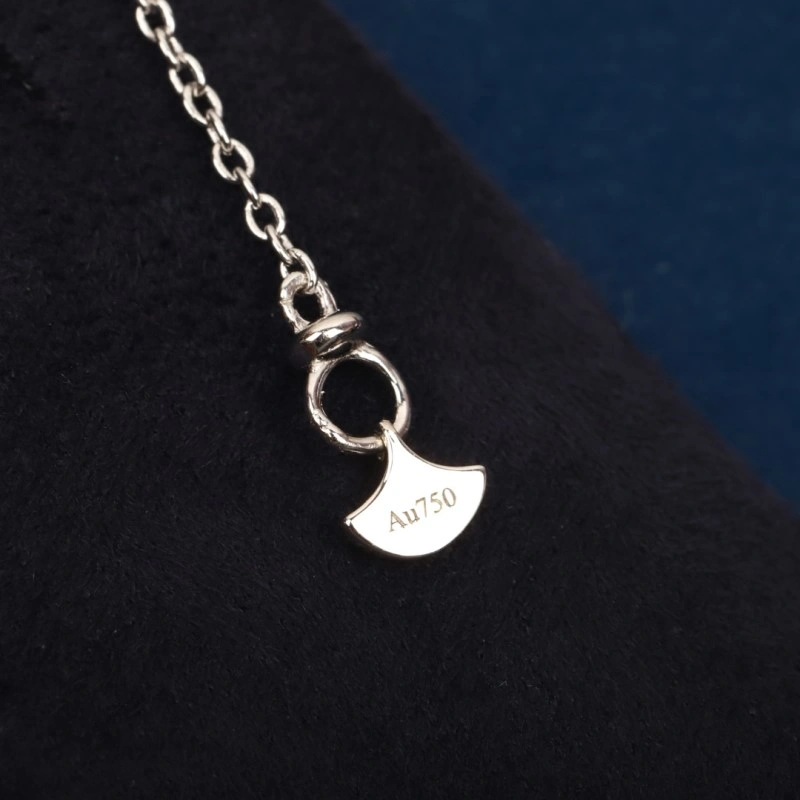 Top match Graff Necklaces