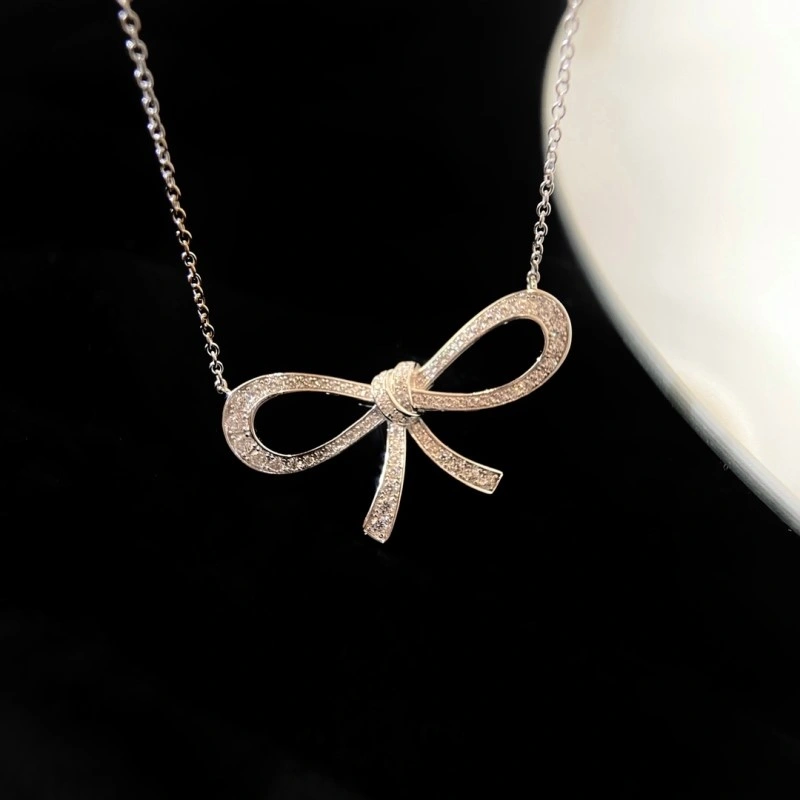 Reasonably priced Graff Necklaces