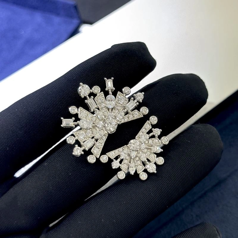 Brand-authenticated Graff Rings