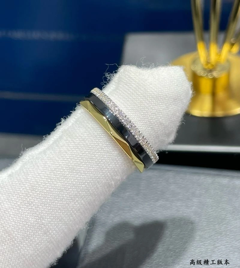Brand-original Graff Rings