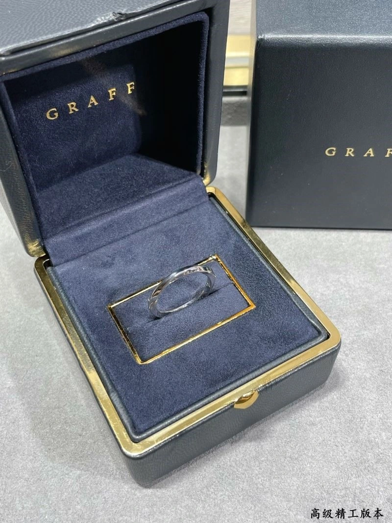 Top mirror Graff Rings