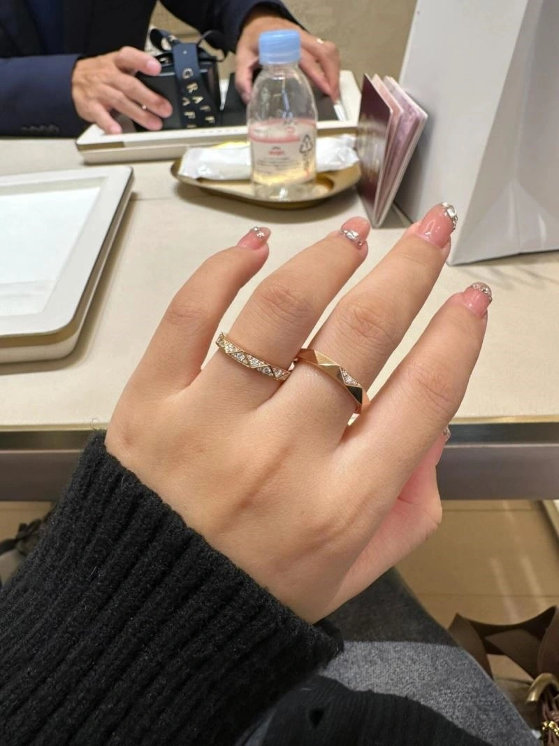 Discounted Graff Rings