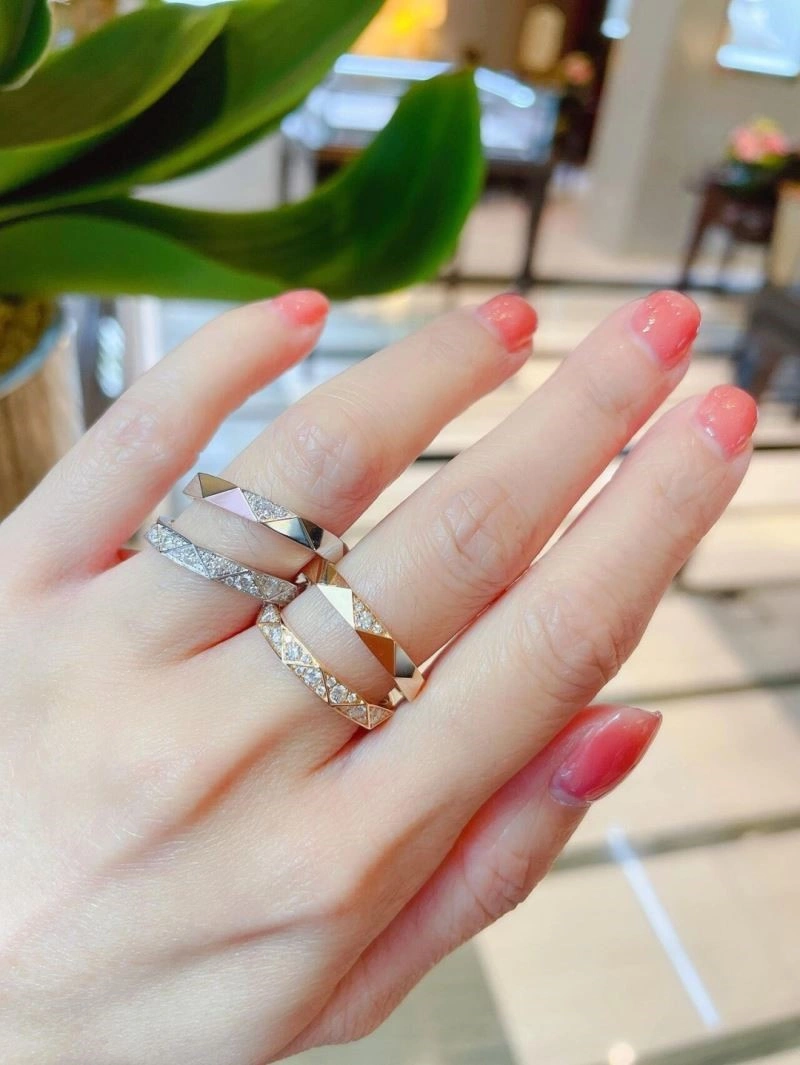 Discounted Graff Rings