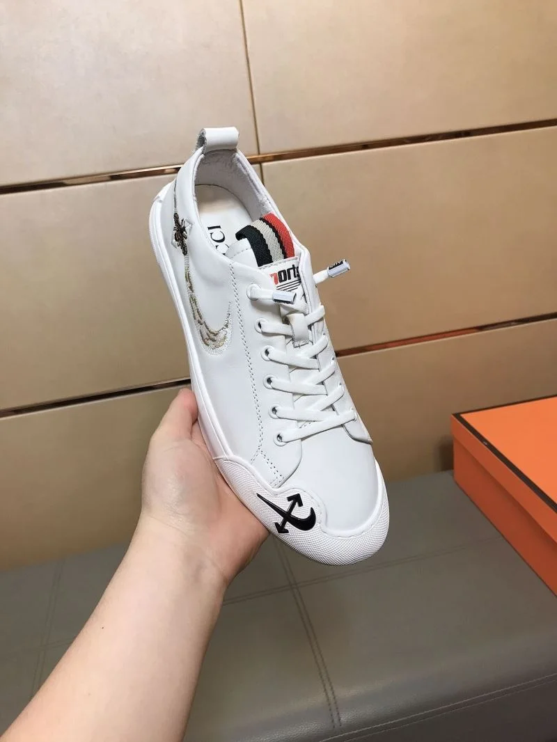Indistinguishable Gucci ACE Shoes