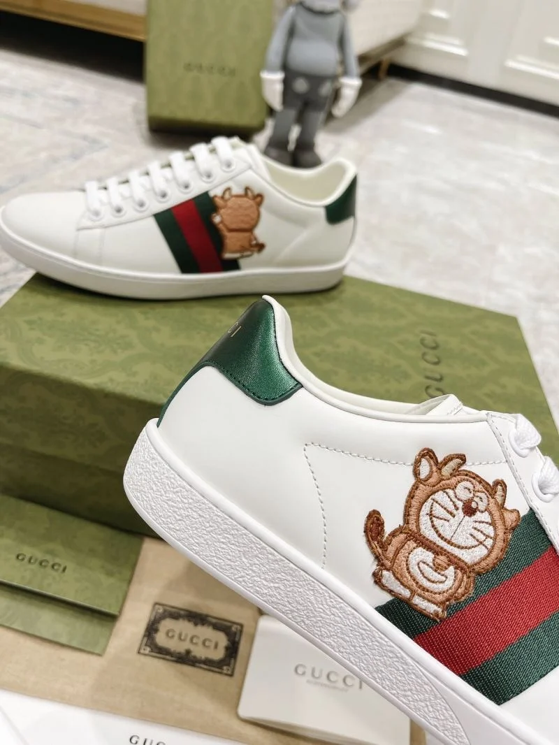 Indistinguishable Gucci ACE Shoes