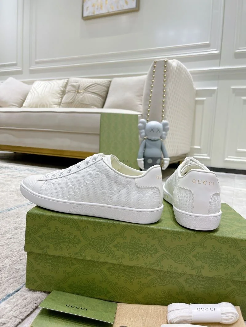 Bargain Gucci ACE Shoes