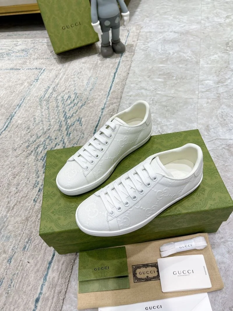 Bargain Gucci ACE Shoes