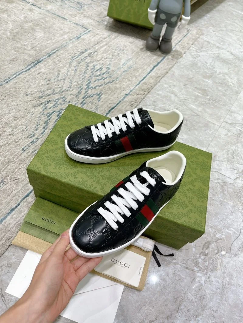 Bargain Gucci ACE Shoes