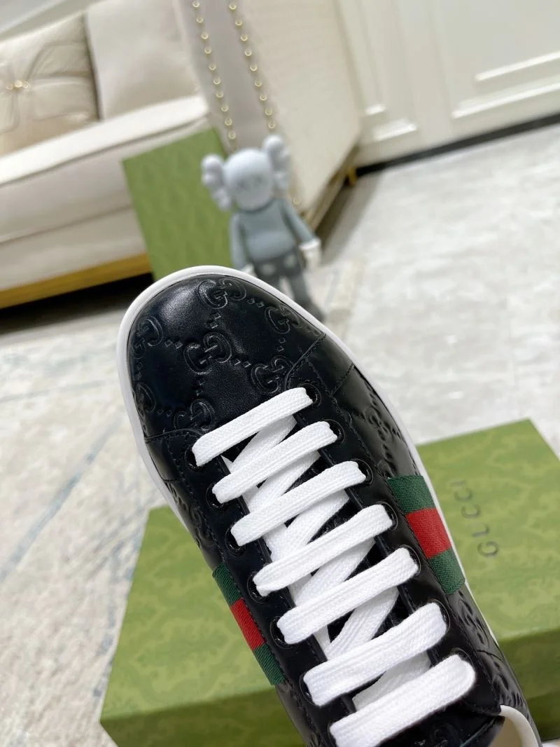 Bargain Gucci ACE Shoes