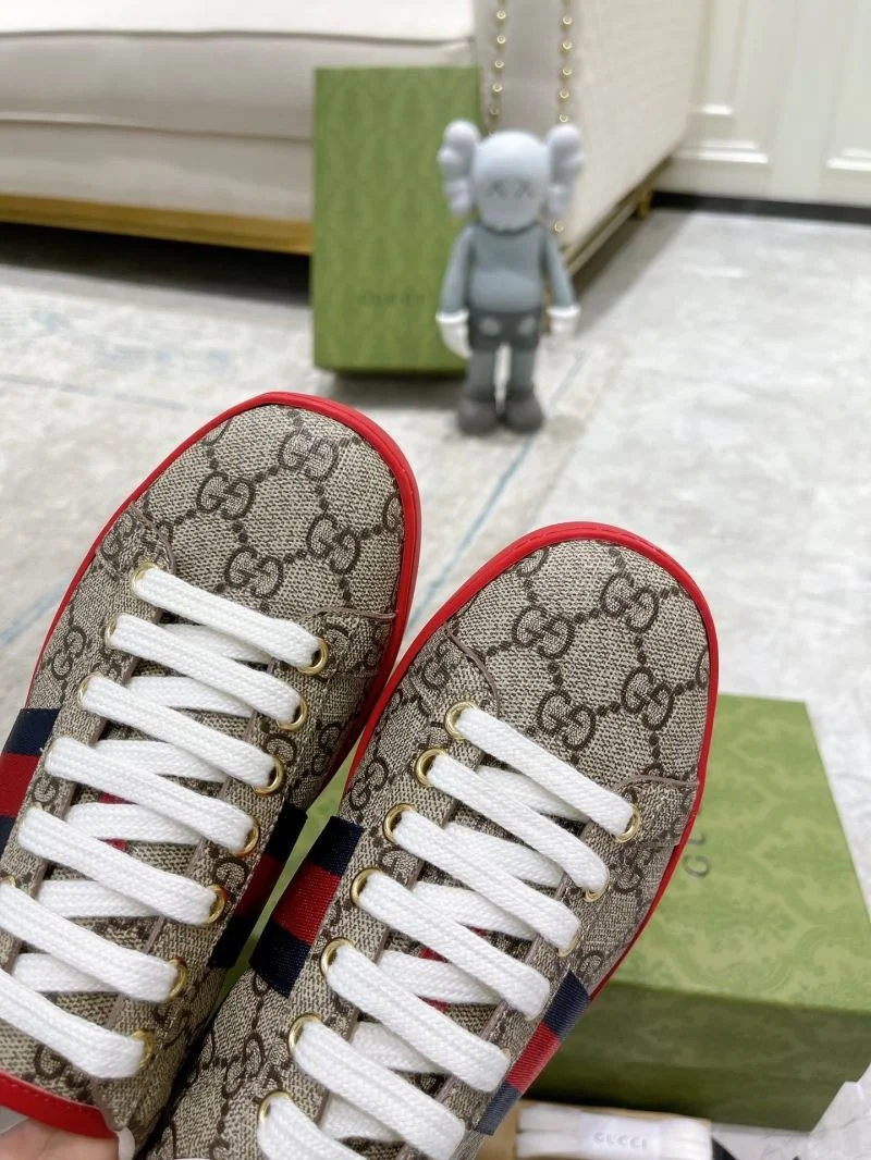 Bargain Gucci ACE Shoes