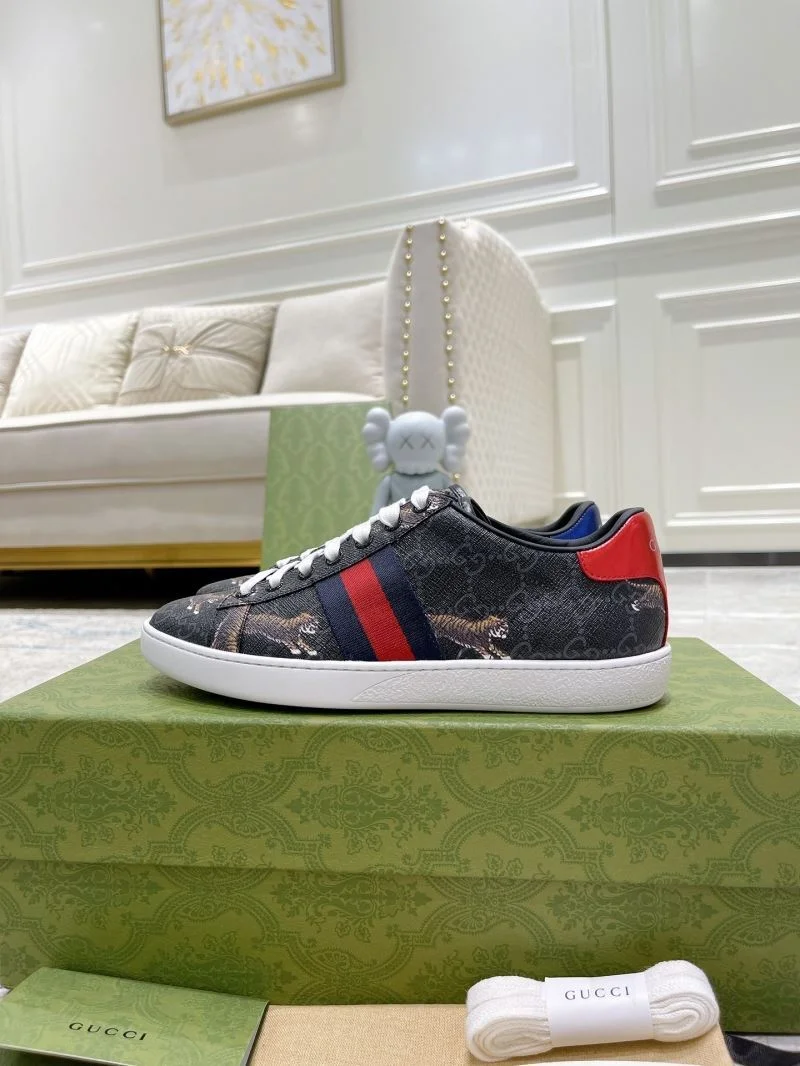 Accurate model Gucci ACE Shoes