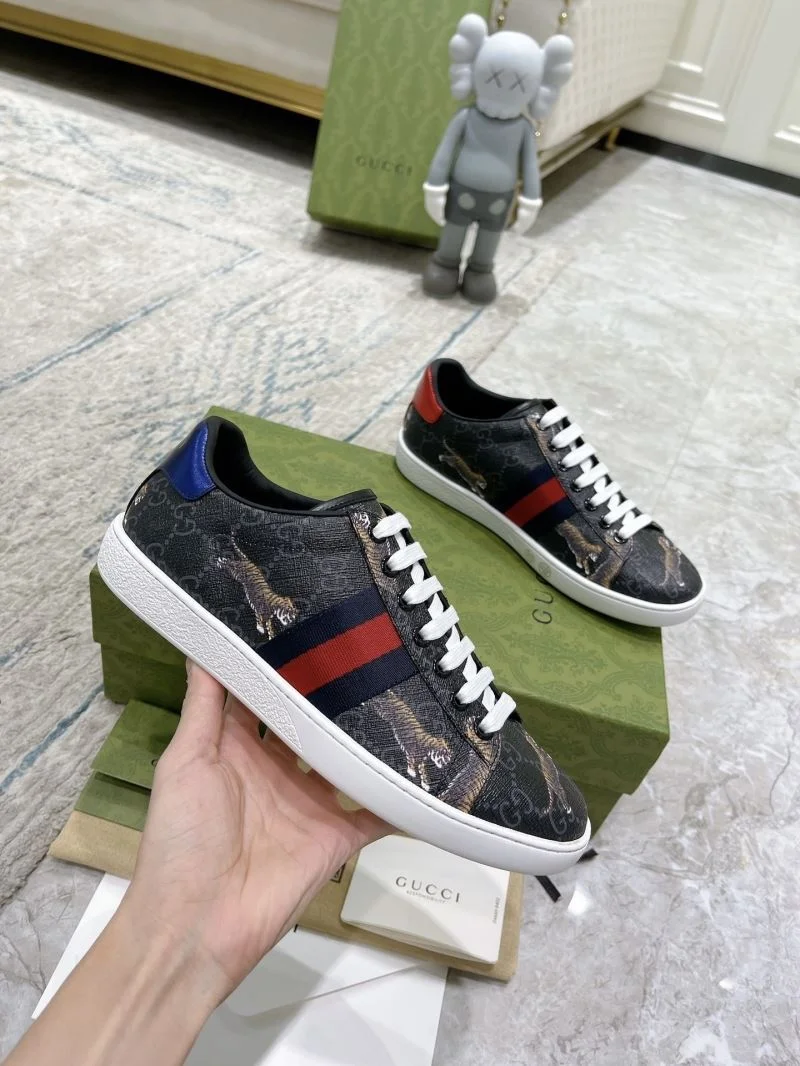 Accurate model Gucci ACE Shoes