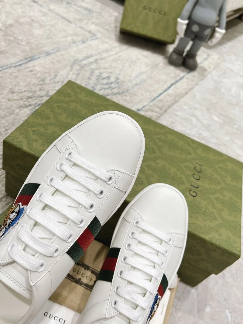 Indistinguishable Gucci ACE Shoes