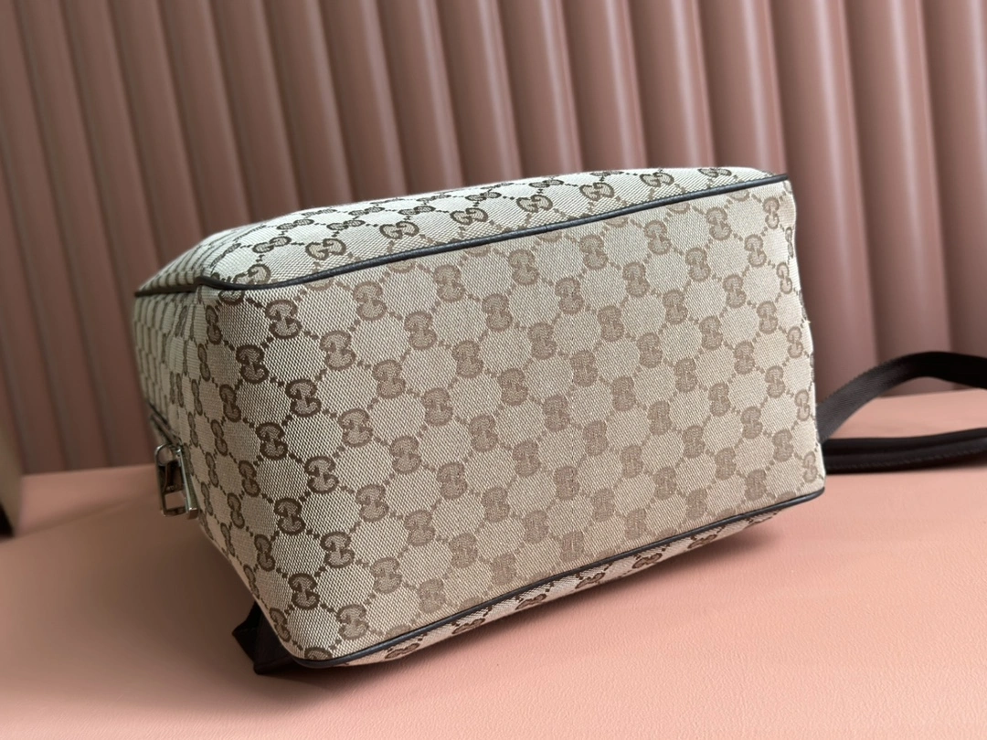 Top mirror Gucci Backpacks
