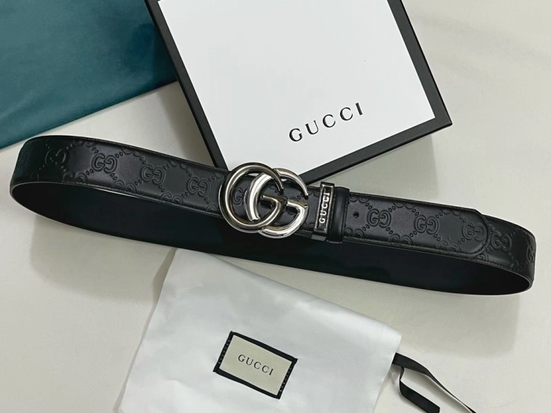 Low-cost Gucci Belts