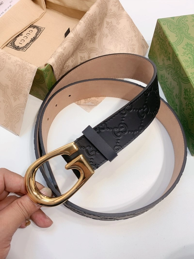 Accurate model Gucci Belts