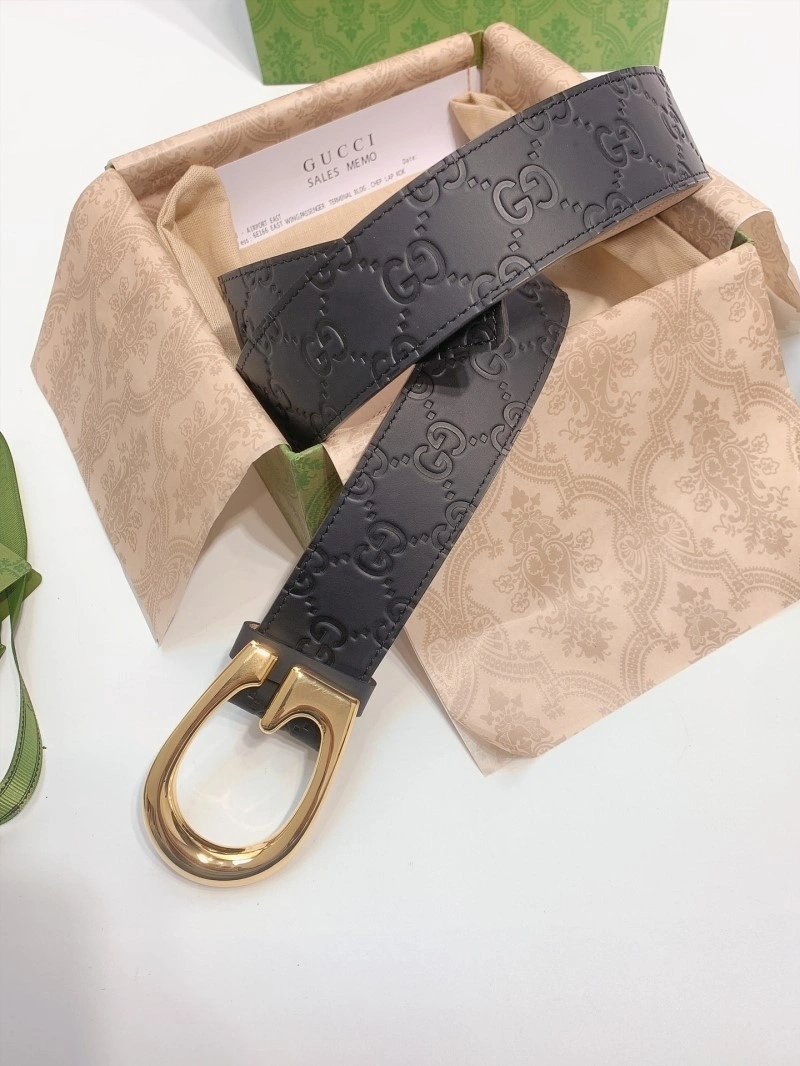 Accurate model Gucci Belts
