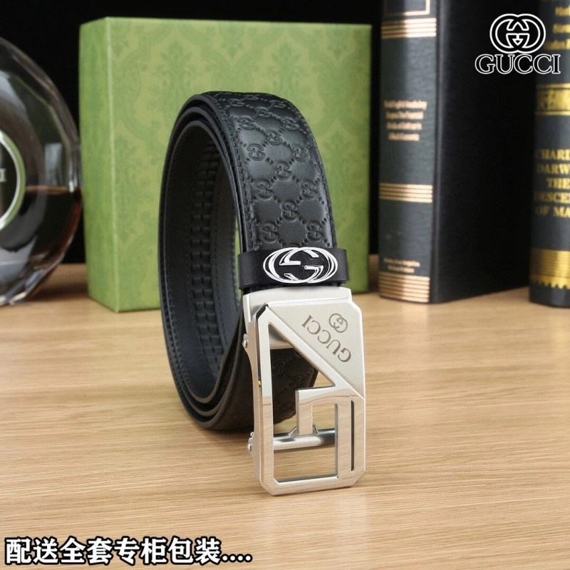 Accurate model Gucci Belts