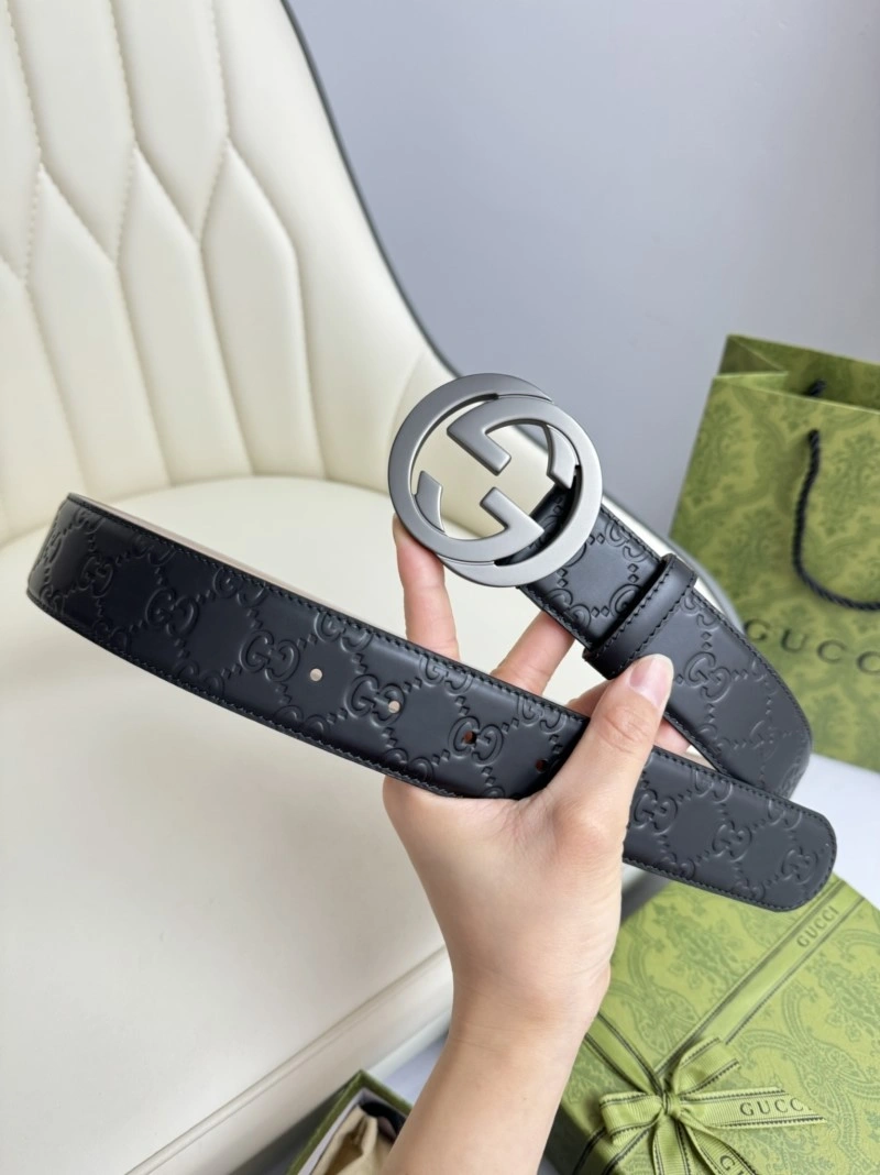 Accurate model Gucci Belts