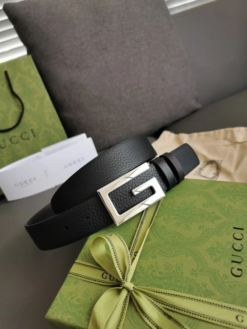 Accurate model Gucci Belts