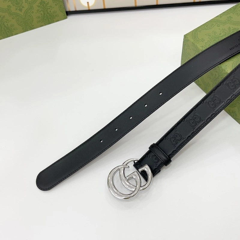 Accurate model Gucci Belts
