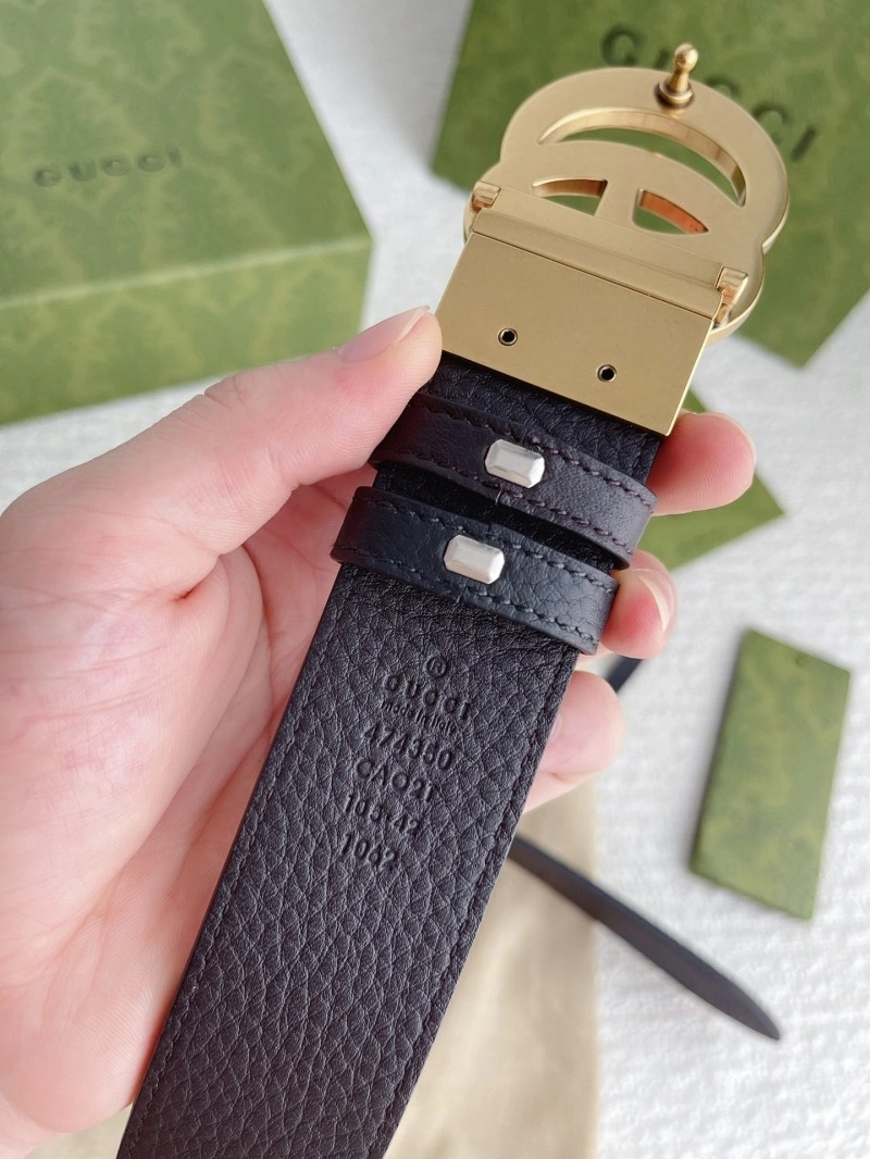 Accurate model Gucci Belts