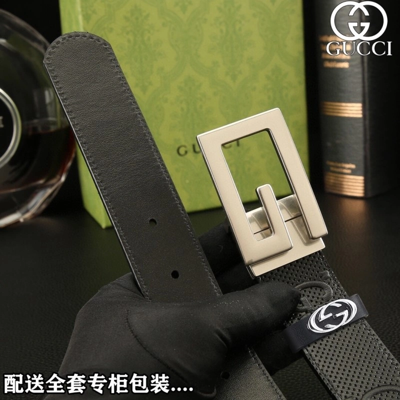 Accurate model Gucci Belts