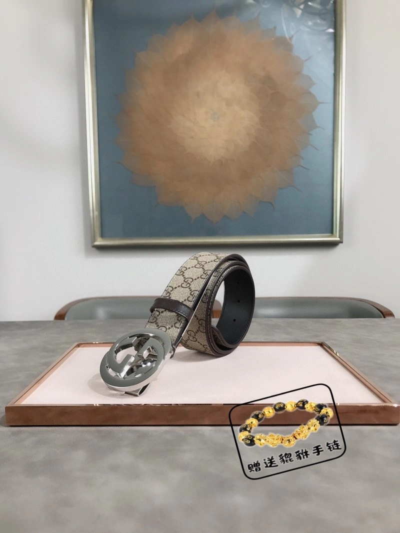 Low-cost Gucci Belts