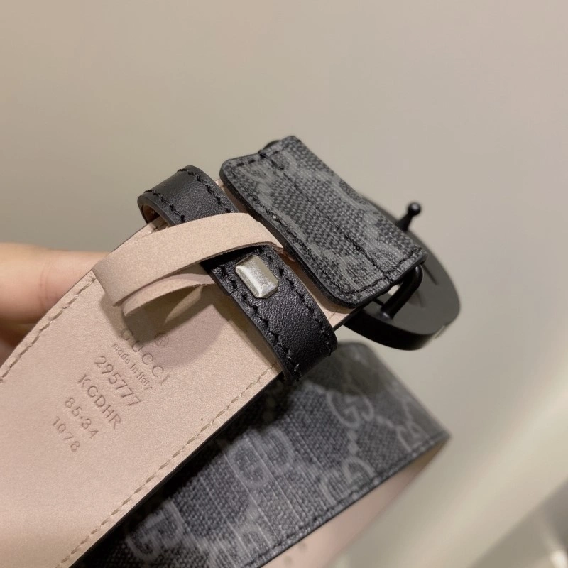 Accurate model Gucci Belts
