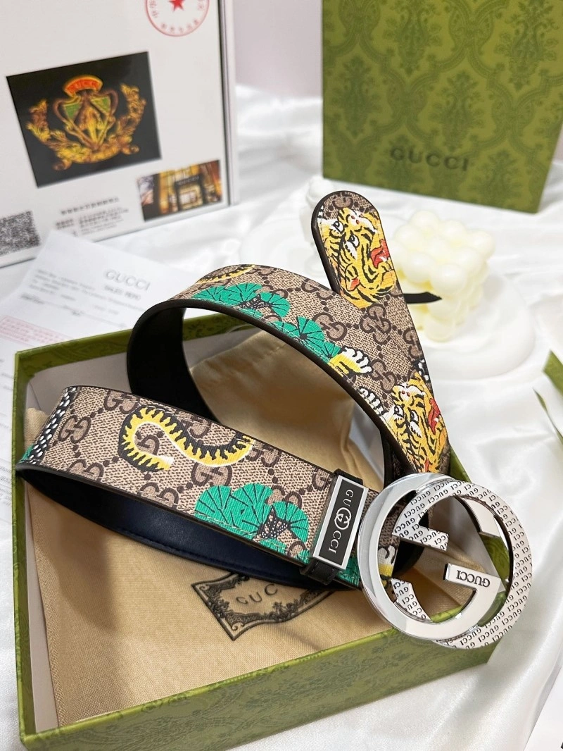 Low-cost Gucci Belts