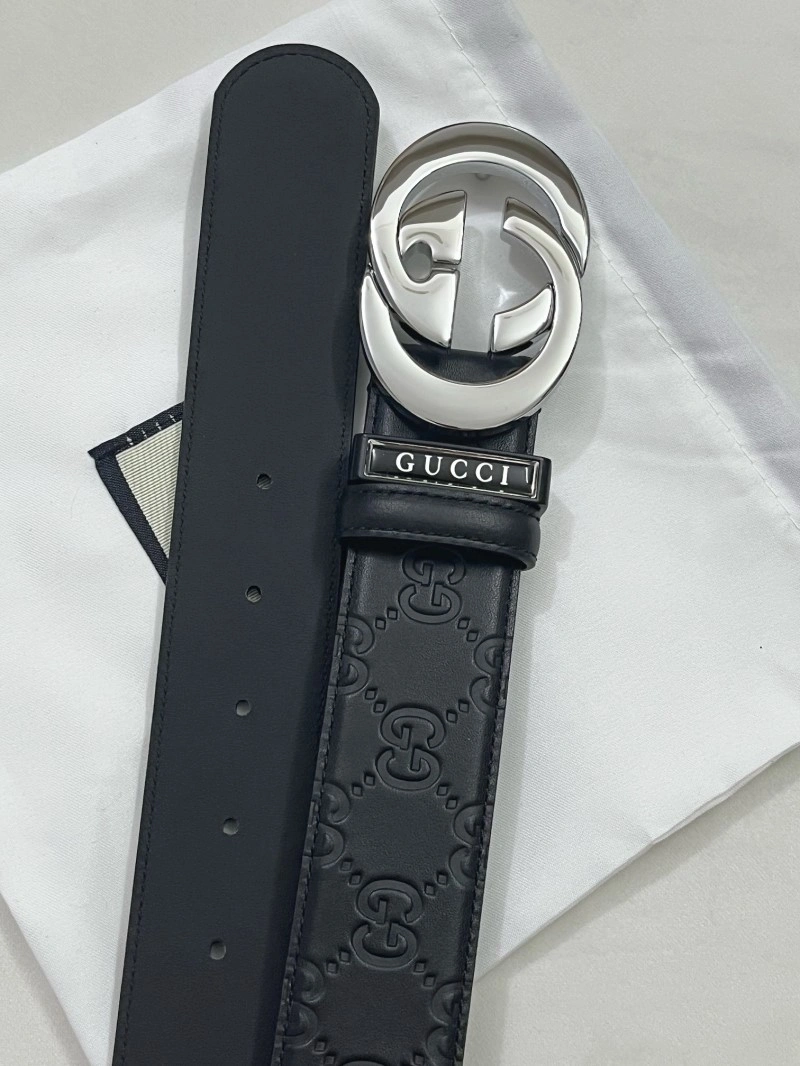 Accurate model Gucci Belts