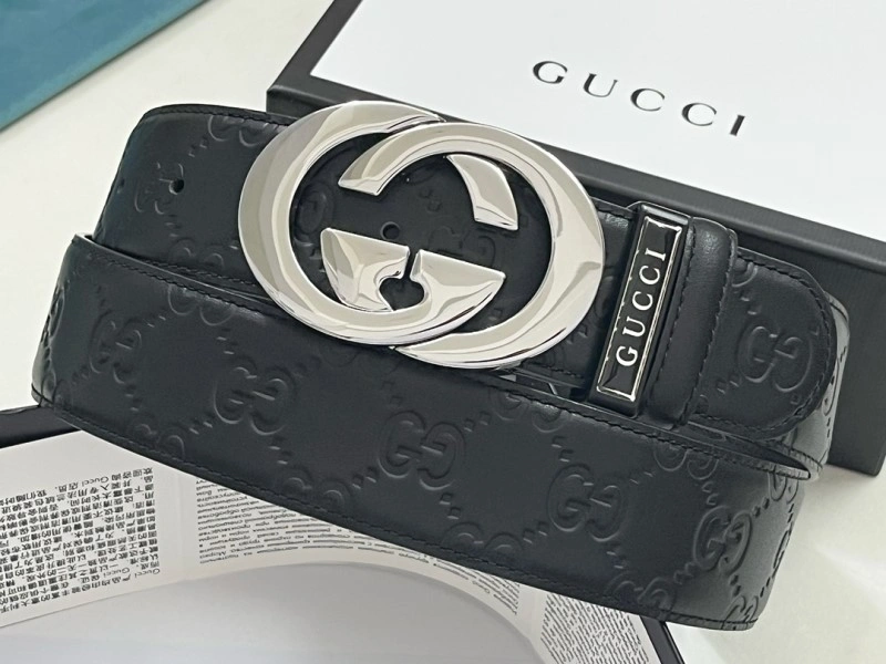Accurate model Gucci Belts