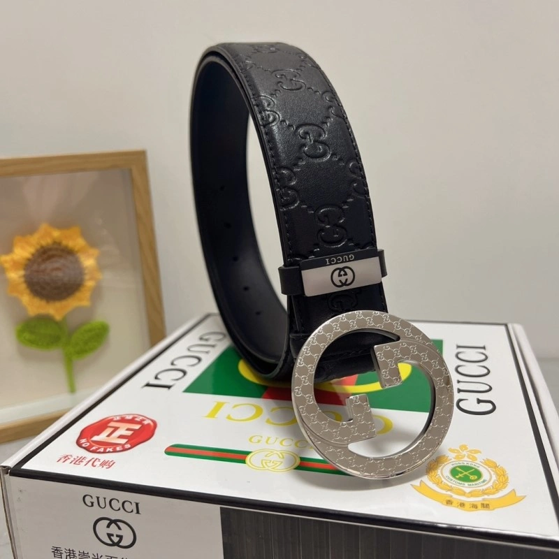 Accurate model Gucci Belts