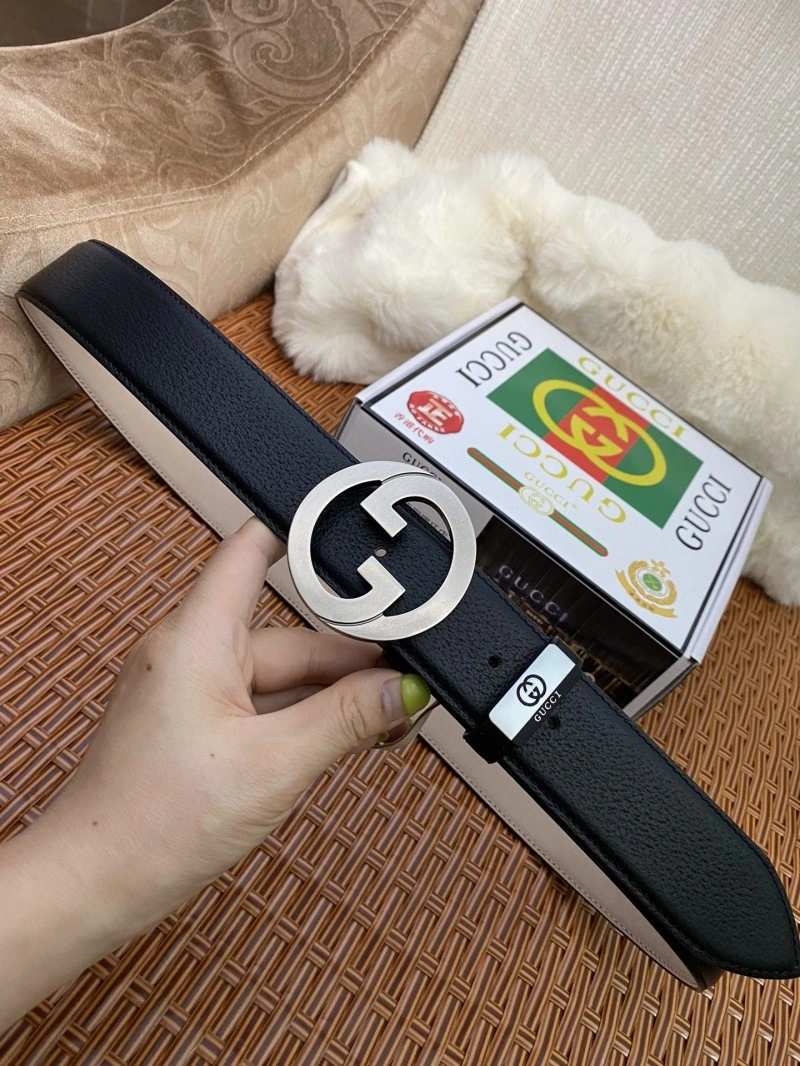 Low-cost Gucci Belts
