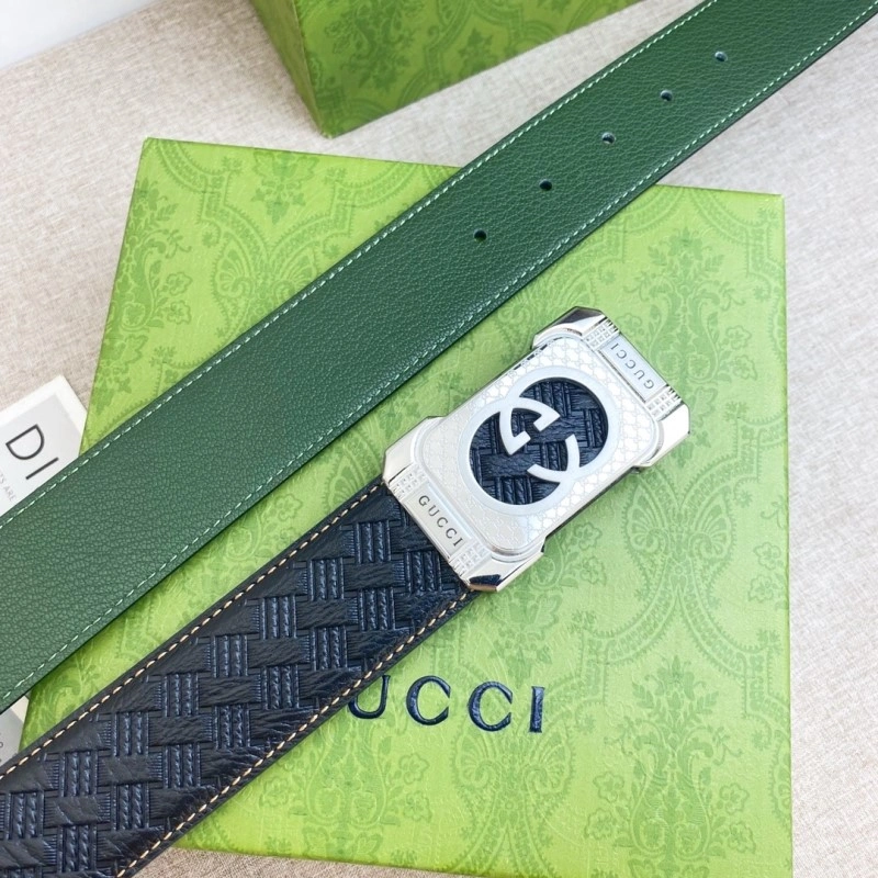 Accurate model Gucci Belts