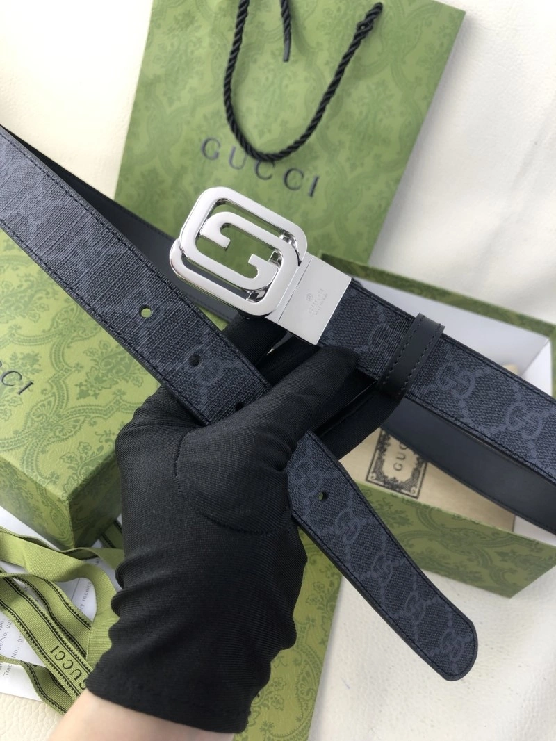 Accurate model Gucci Belts