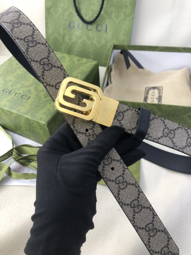 Accurate model Gucci Belts