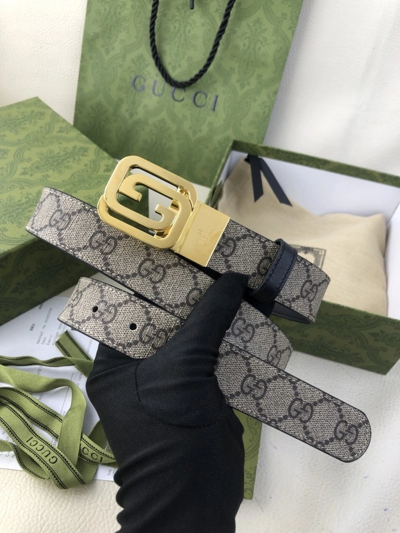 Accurate model Gucci Belts
